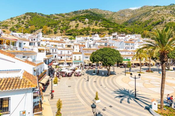 34 Prettiest Warm Places in Europe in January [2026]