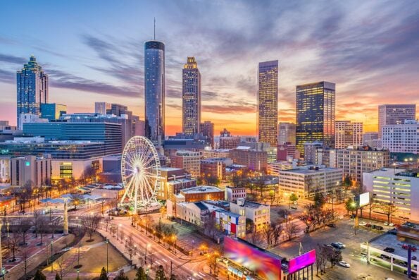 40+ Best Warm Places to Visit in April in the USA [2025]