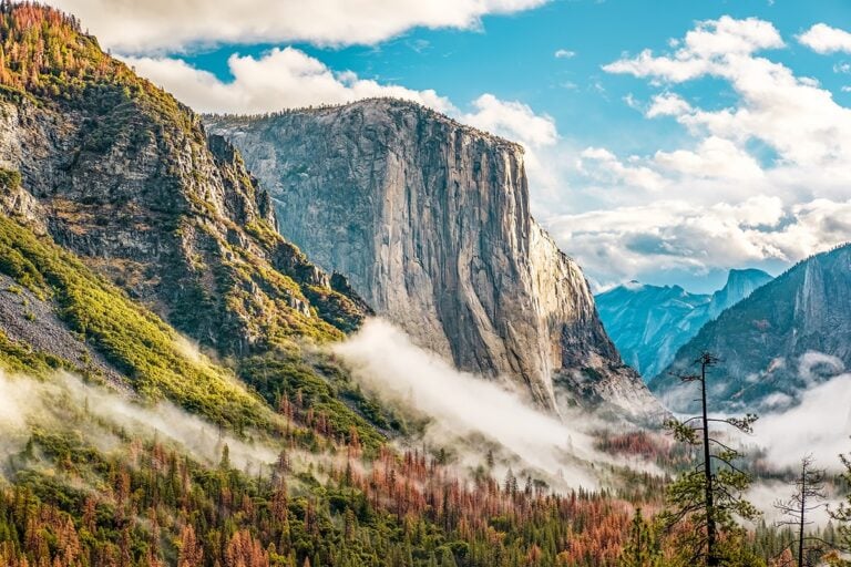 40+ Best Warm Places to Visit in October in USA [2025]